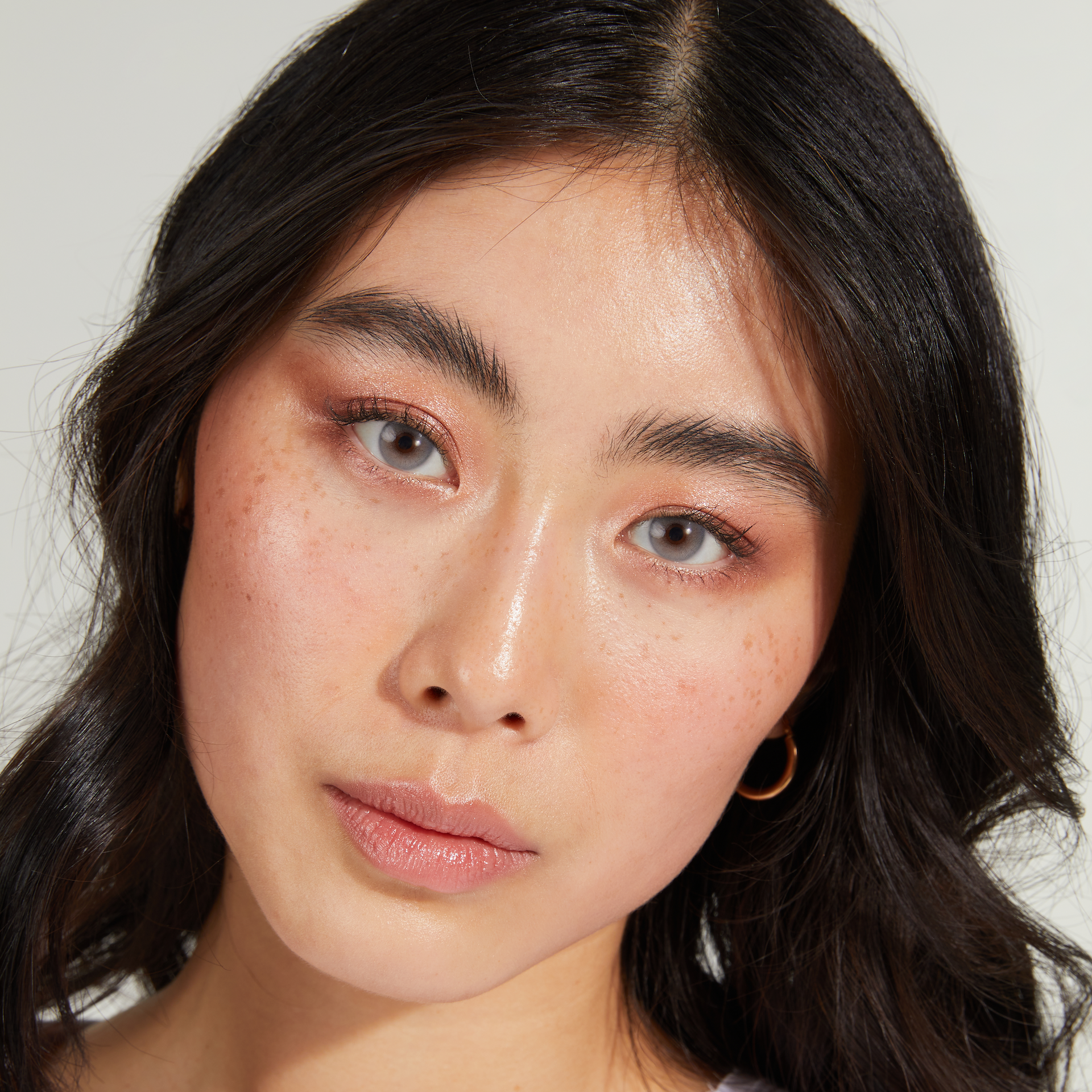 Gray Contacts: A Quick Guide | Blog - Dimple Colour – Dimple Color